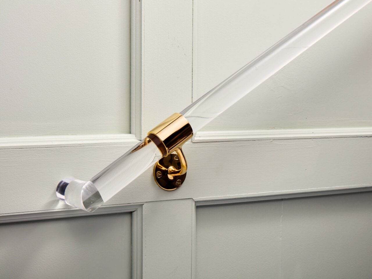 Custom Elegant Lucite Brass Handrail Railing | Luxholdups