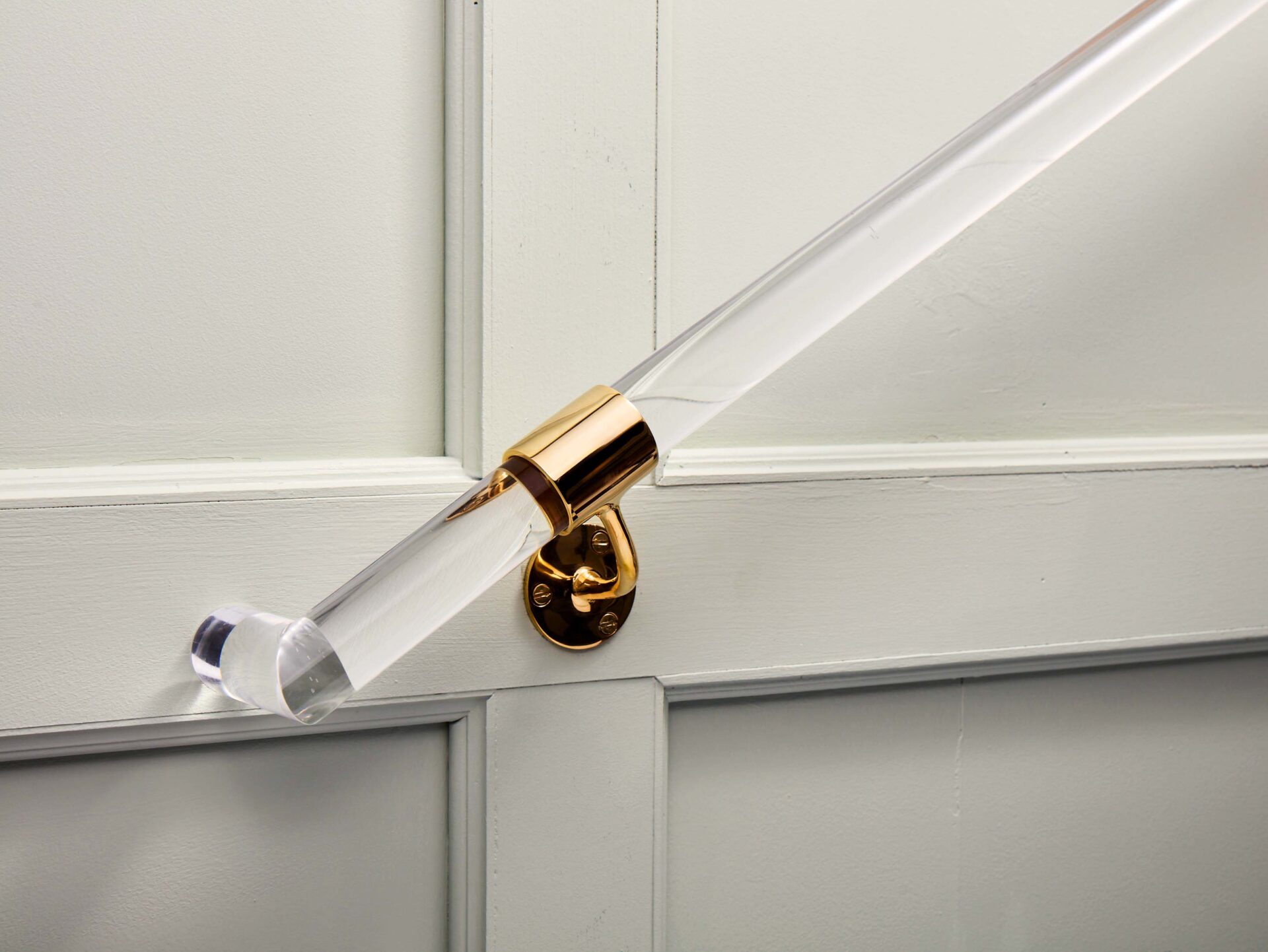 Custom Elegant Lucite Brass Handrail Railing | Luxholdups