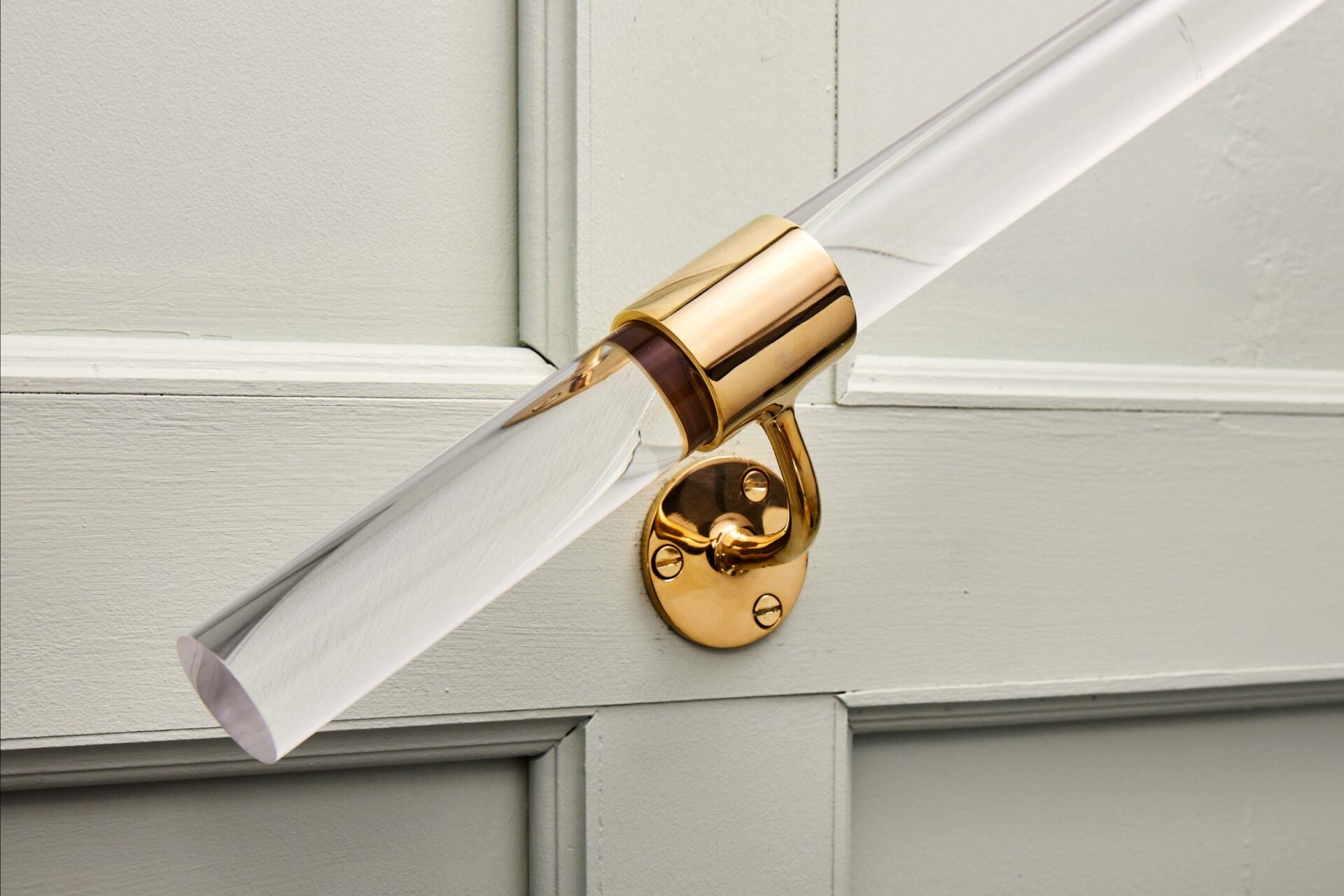 Custom Elegant Lucite Brass Handrail Railing | Luxholdups